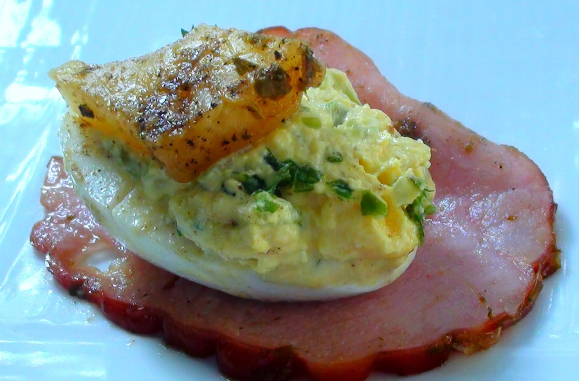 Deviled Green Eggs And Ham Easy Picnic Ideas And Recipes Recipe Video deviled-green-eggs-and-ham-easy-picnic-ideas-and-recipes-recipe-video